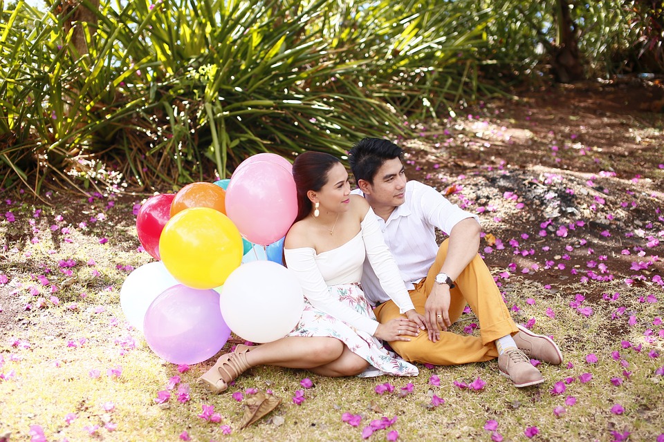 50+ Best Cute Relationship Status And Quotes | Whatsapp Status Hut